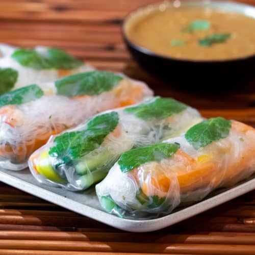 Vietnamese Shrimp Spring Rolls Recipe - The Black Peppercorn