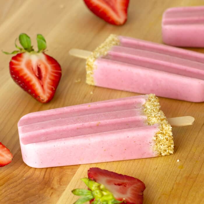 Strawberries and Cream Popsicle Recipe - The Black Peppercorn