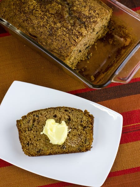 Zucchini Bread - Simple recipe with walnuts