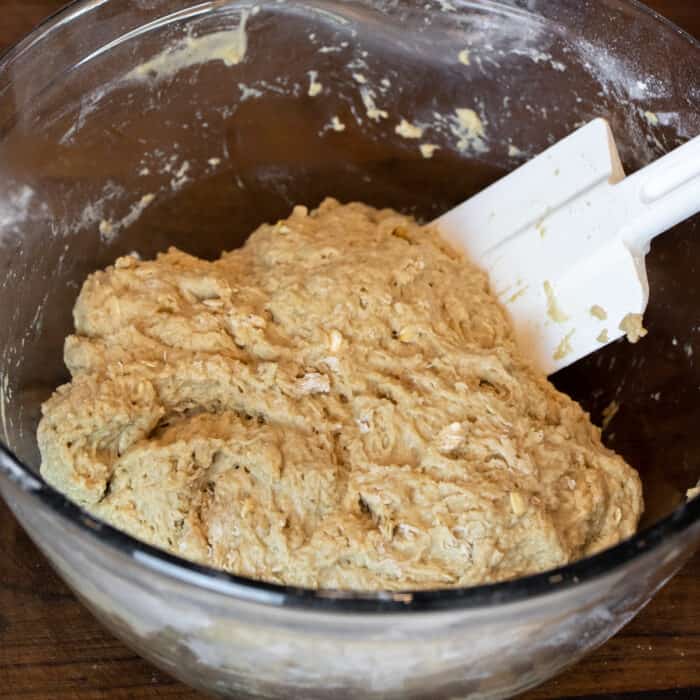 Guinness Bread Recipe for 'no yeast' and easy to make beer bread.