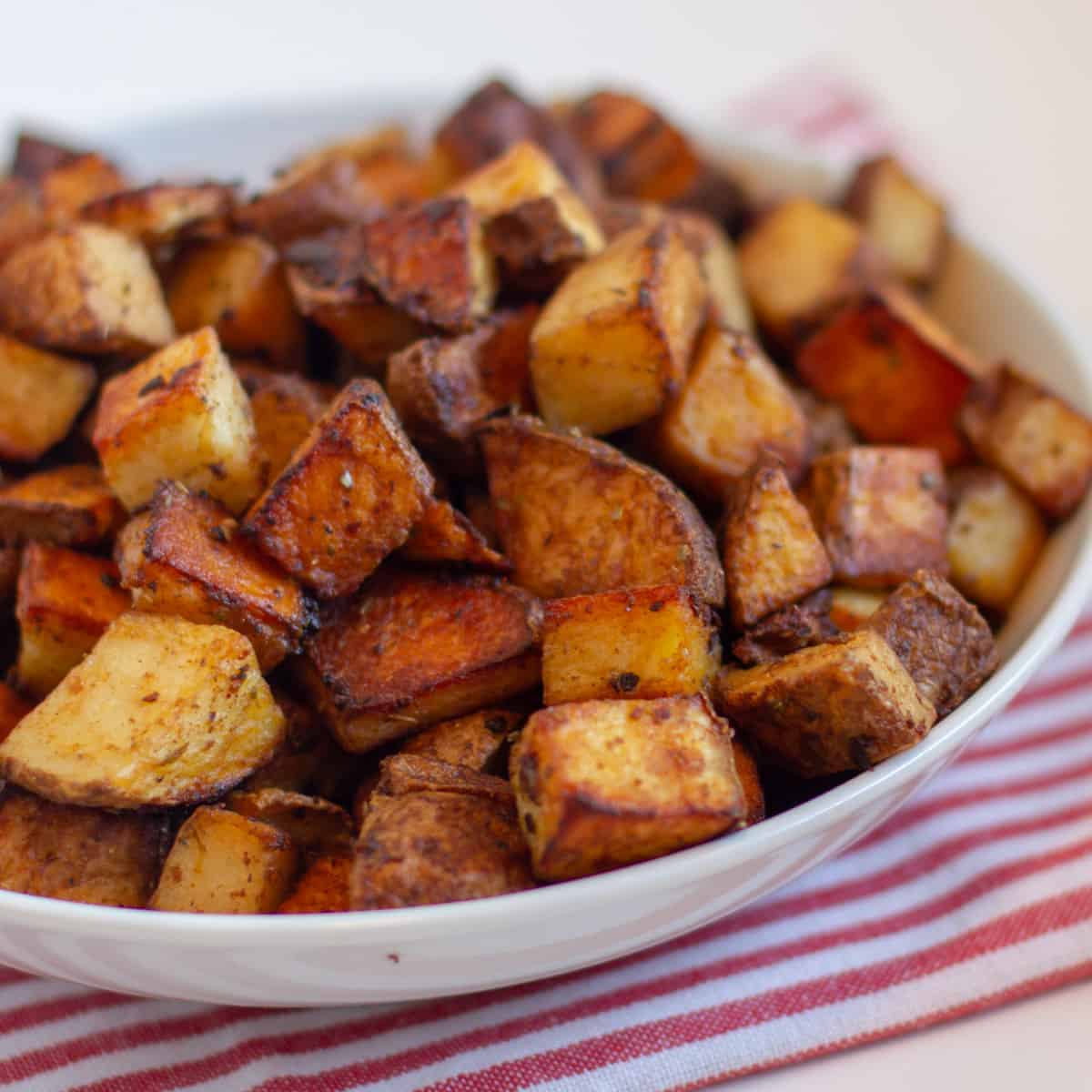 Tex-Mex Roasted Potatoes Recipe - The Black Peppercorn