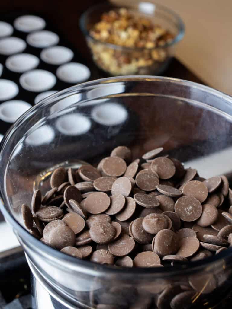 Chocolate Nut Clusters - The Black Peppercorn