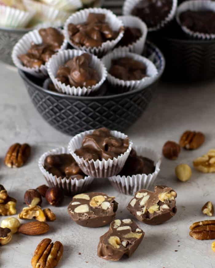 Chocolate Nut Clusters - The Black Peppercorn